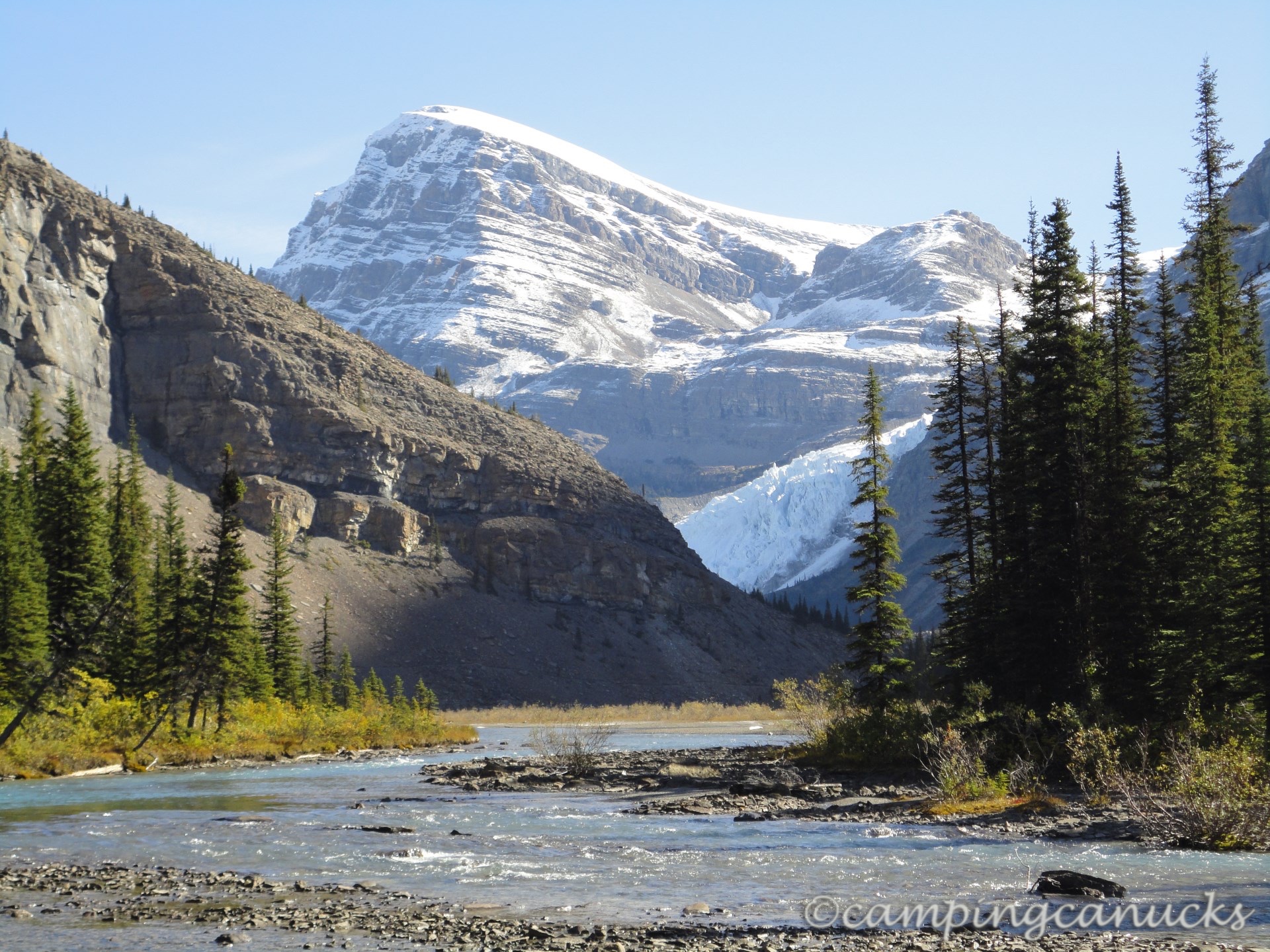 Berg Lake Trail - Mount Robson Provincial Park - The Camping Canucks